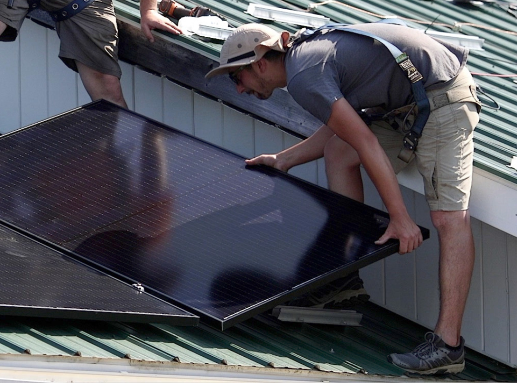 Personalized Solar Solutions | PlugPV